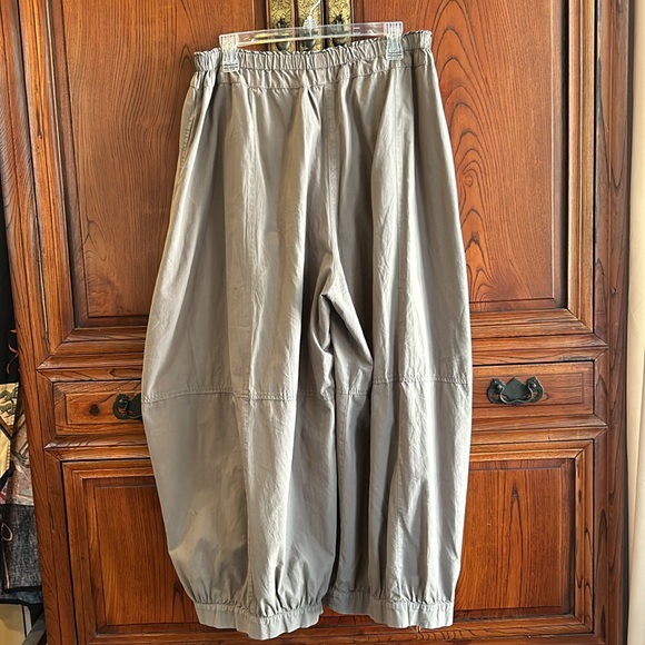 Eleven Stitch Design | Pants & Jumpsuits | Eleven Stitch Design Pant ...